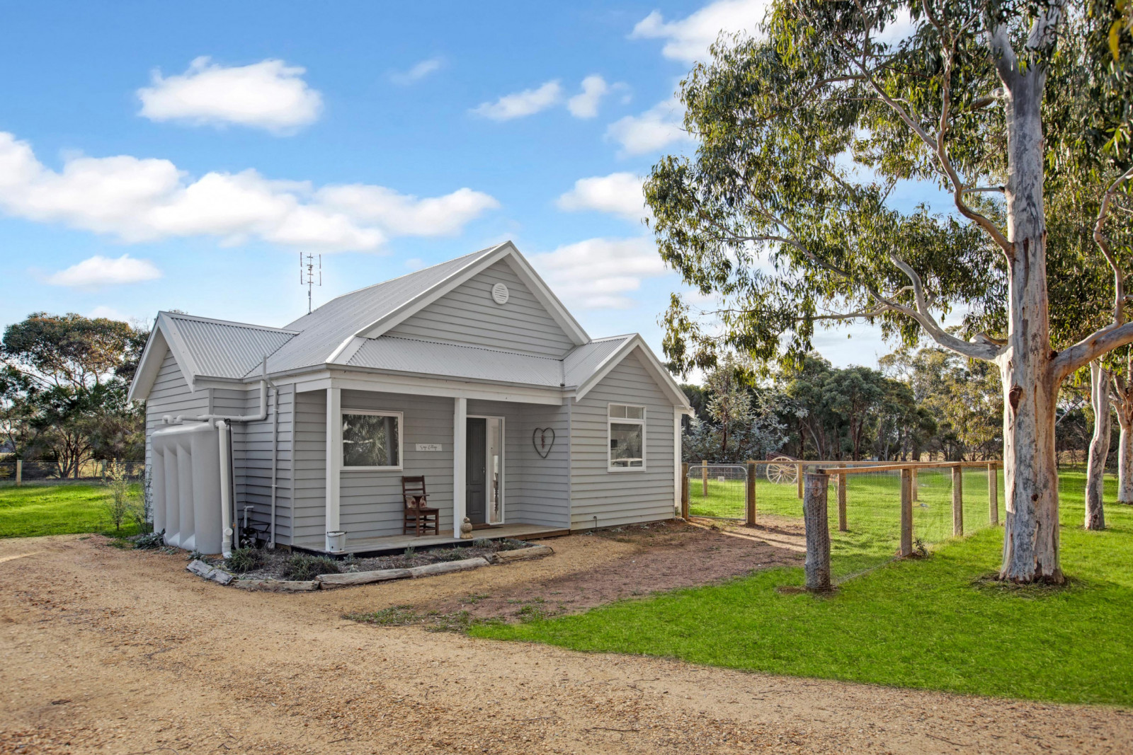 Sage Cottage | Eagle Point Cottages